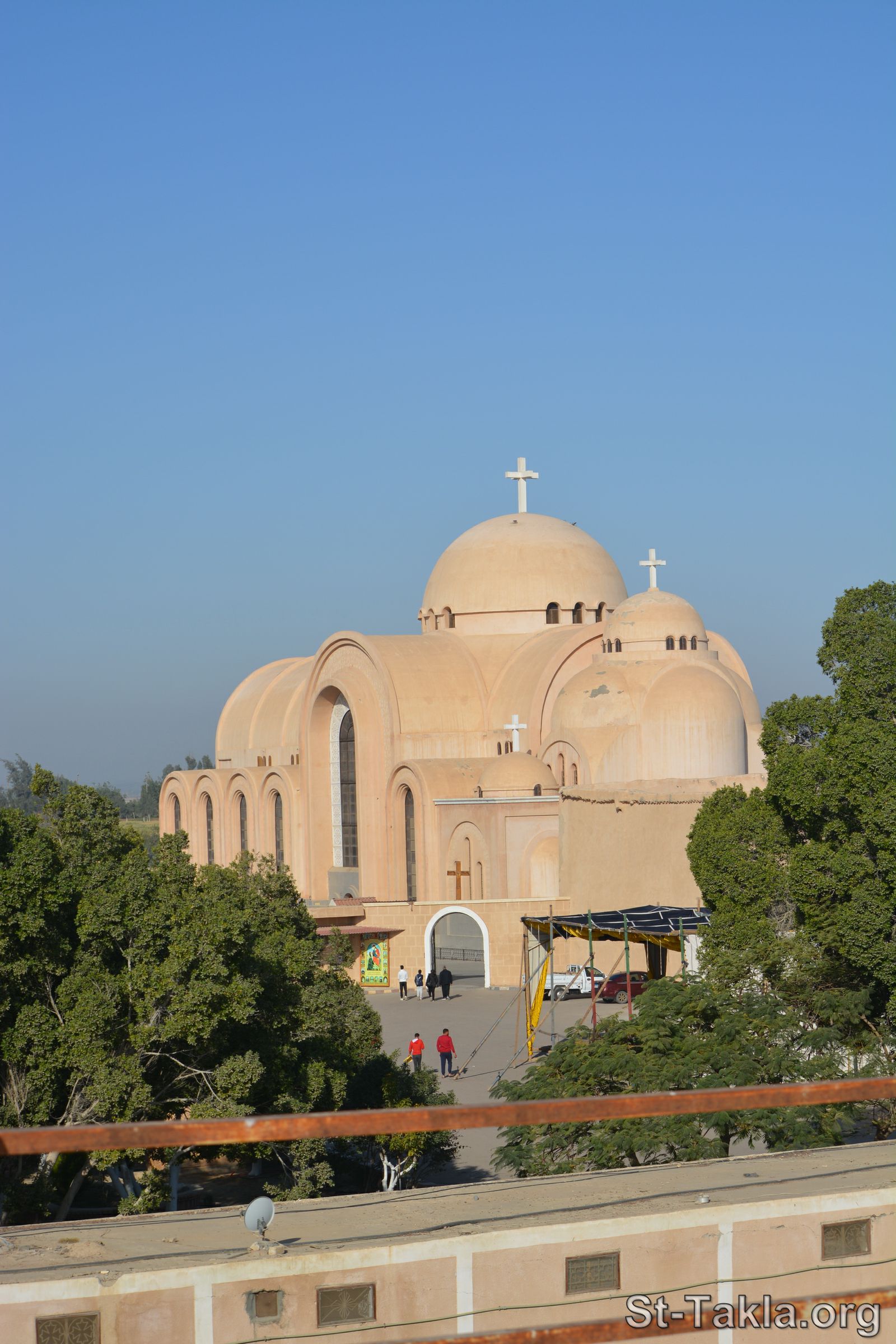 Image: Roof of the Retreat House, St Pishoy Monastery, Wadi El Natrun ...