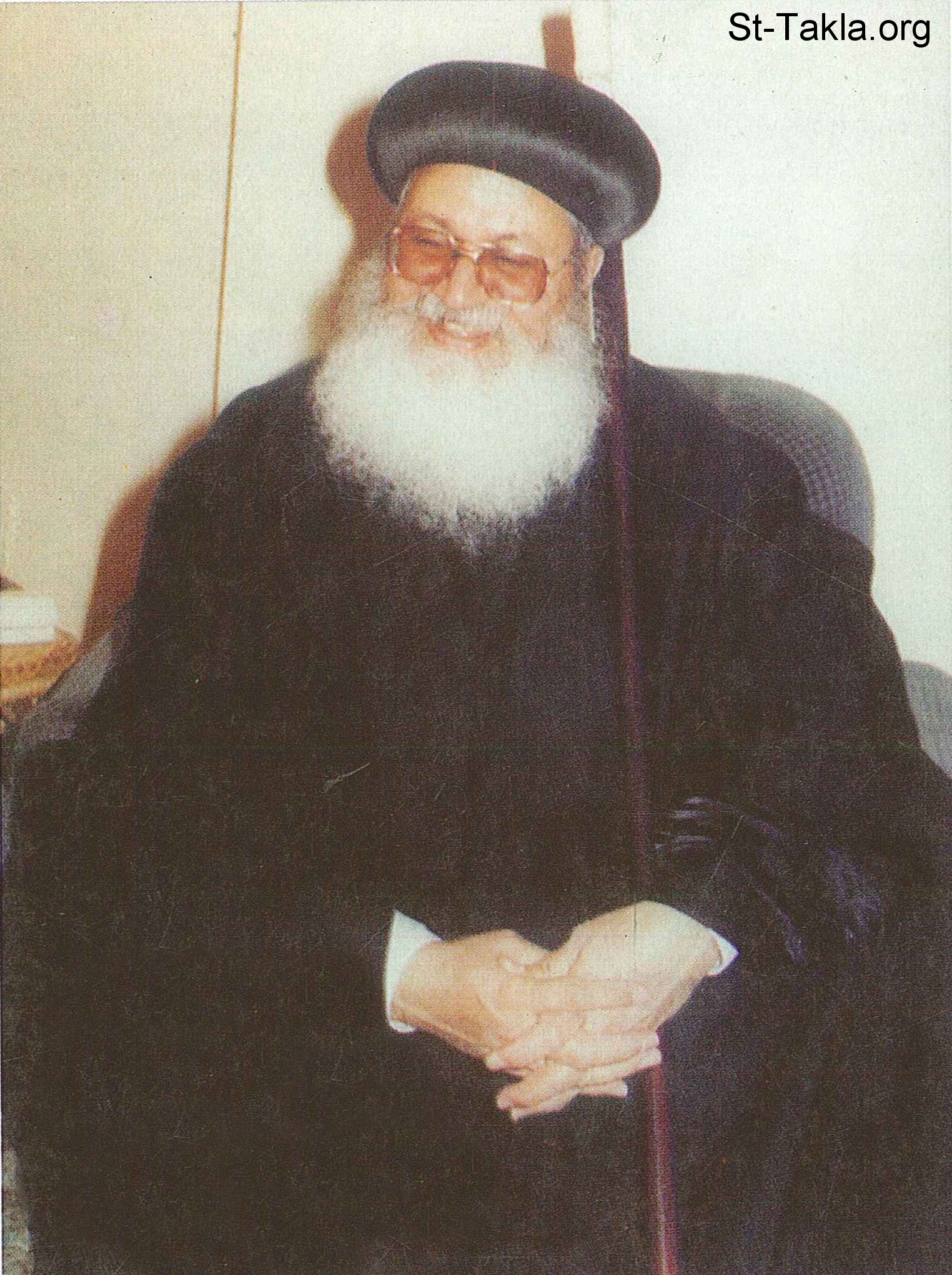 كتب الأنبا باسيليوس الرابع مطران أورشليم | St-Takla.org